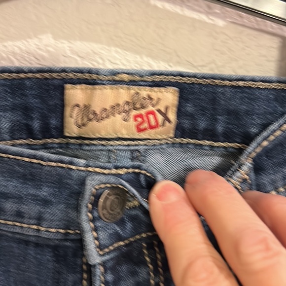 Wrangler | Bottoms | Wrangler 2 X Boys Jeans 28 Inch Waist Line And 29 ...